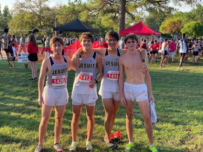 Cross Country Races Into Season // The Roundup