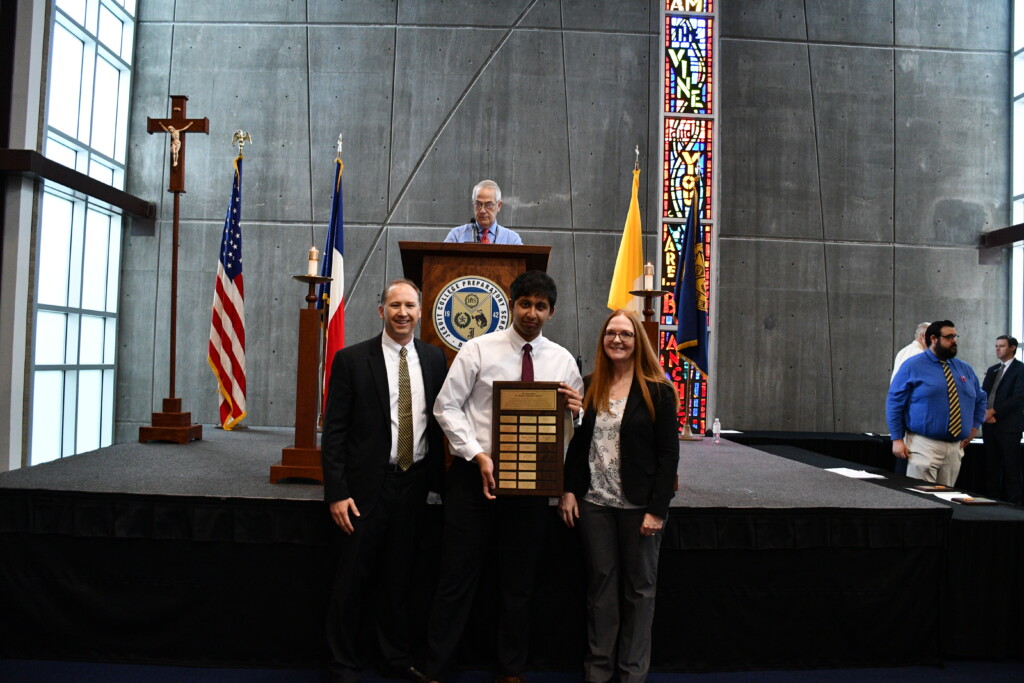 Jesuit Dallas Celebrates Senior 2023 Convocation // The Roundup